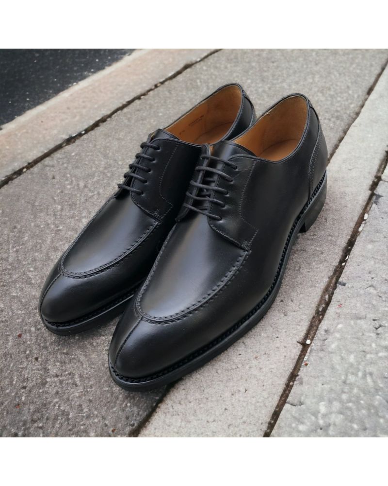 Derbie Berwick 3566 - Élégance intemporelle en cuir noir
