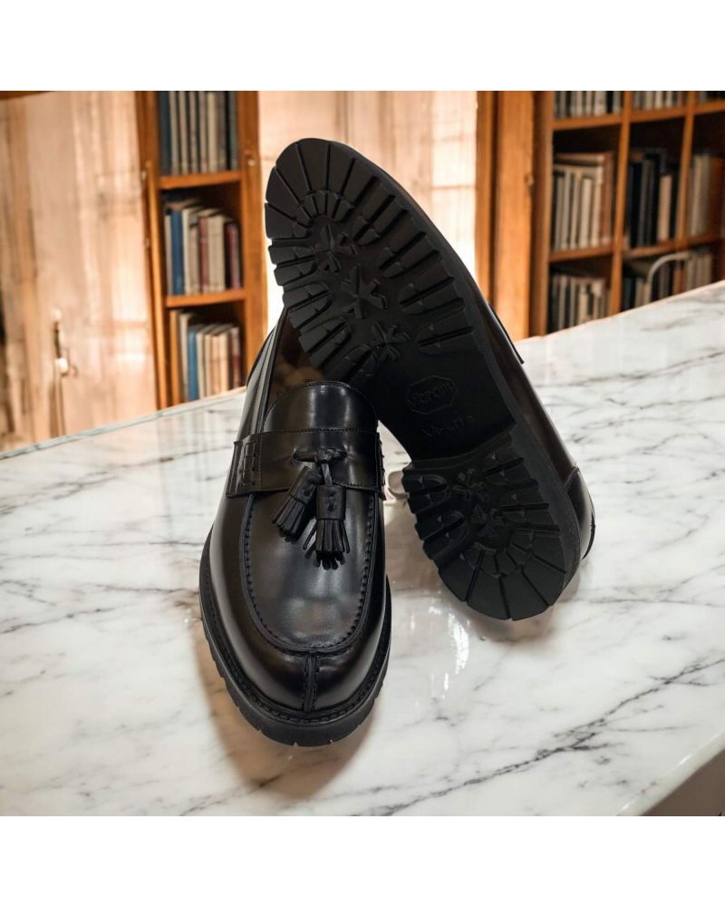 Mocassin à Pompons Berwick 5634 - Cuir Polido Noir | Berwick 1707