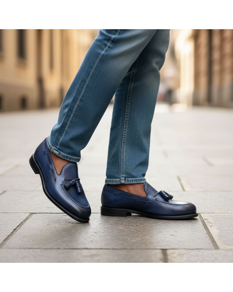 Berwick Mocassin à pompons 4340, cuir bleu marine, cousu Goodyear